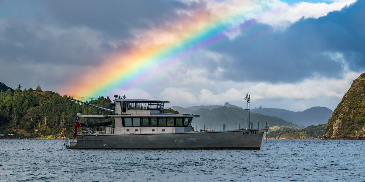Sue Grant chats with the legendary Steve Dashew about FPB Motor Yachts ...
