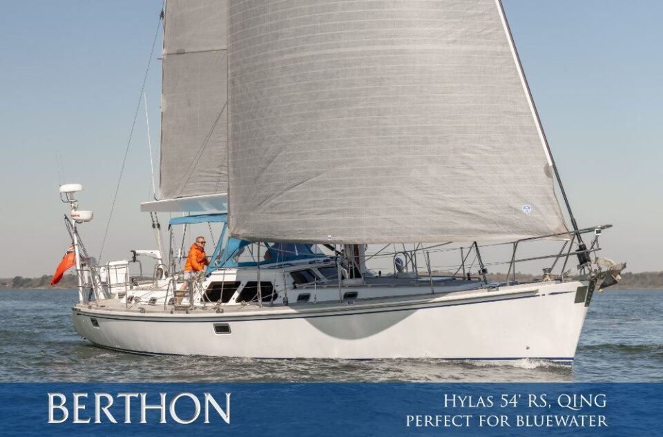 Hylas 54’ Raised Saloon, QING – perfect for bluewater - Berthon ...