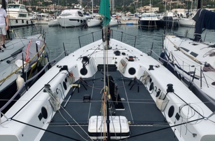 HH42, SCAMP 3 – carbon precision built for offshore racing - Berthon ...